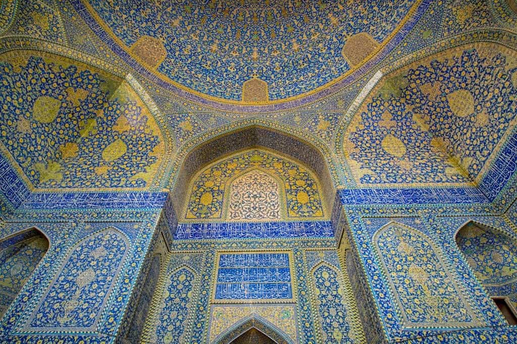 Kheshti Or Haftrang Tile In Persian Architecture | 2024